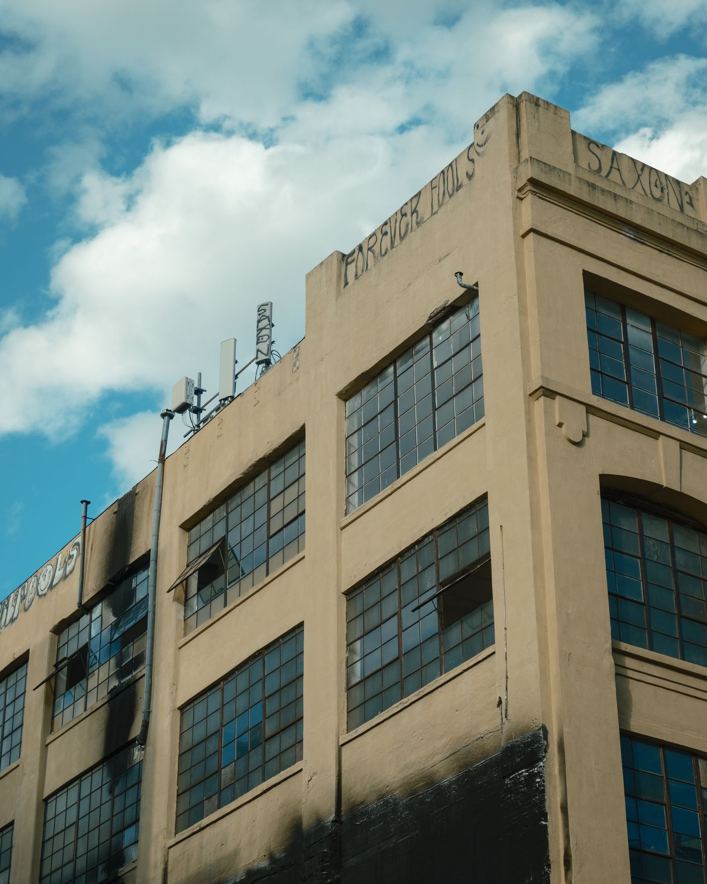 Williamsburg Architectural 02 | The Americana Project | Prints & Frames