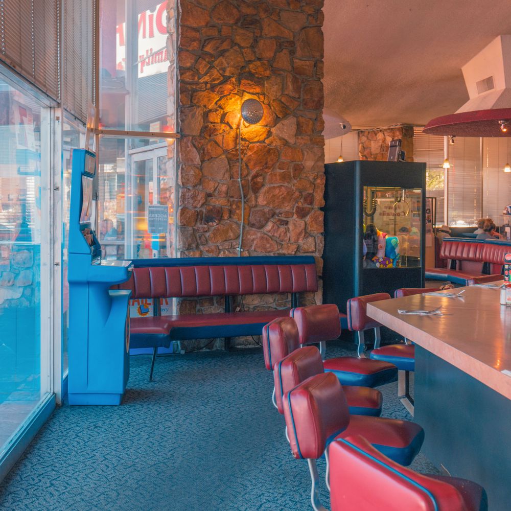 Dinah's Family Restaurant, VI, Los Angeles, 2019 | Official Franck ...